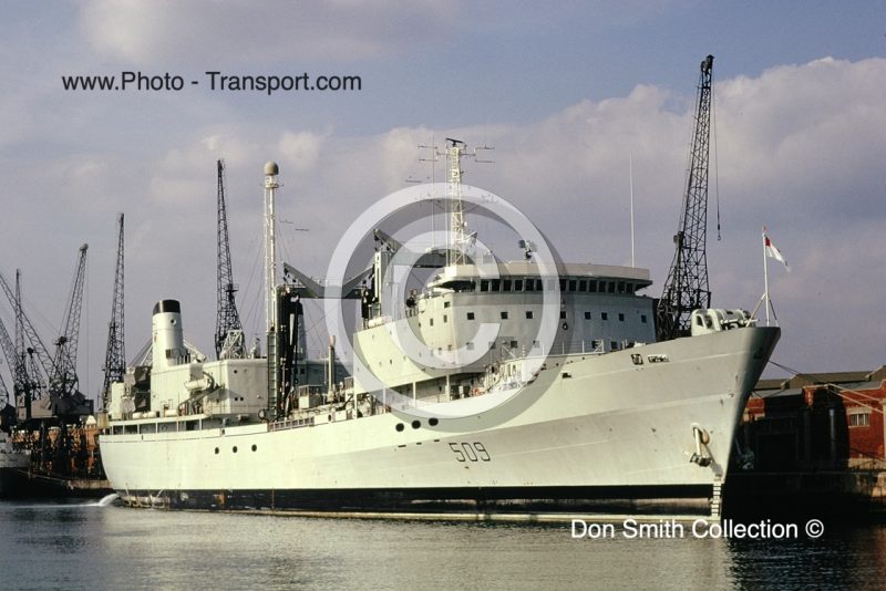 HMCS PROTECTOR - 509 - Canadian Supply Vessel - Photo Transport