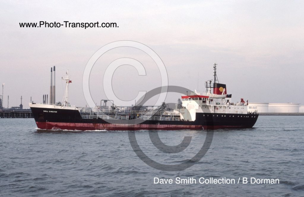 SHELL DIRECTOR - Tanker - Photo Transport