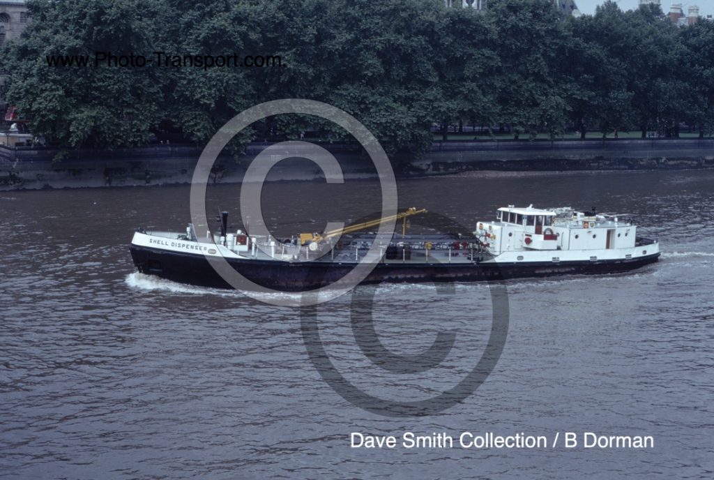 SHELL DISPENSER - Bunkering Tanker - Photo Transport