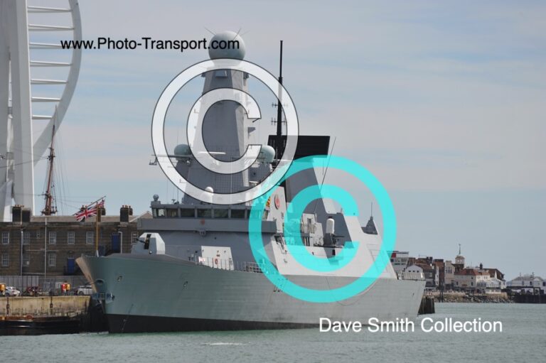 HMS DUNCAN D37 - Guided Missile Destroyer - Type 45 - Photo Transport